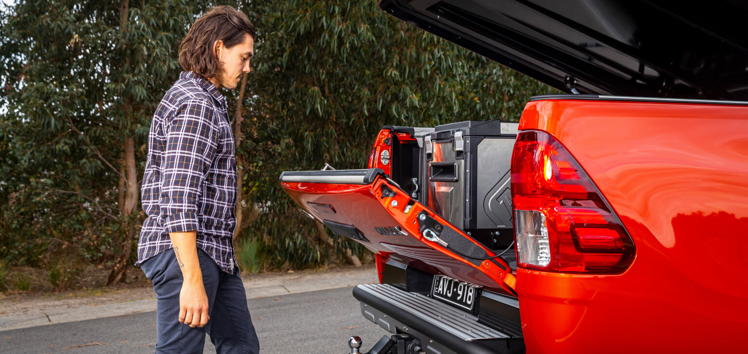 Tailgate Assist | ARB 4x4 Accessories